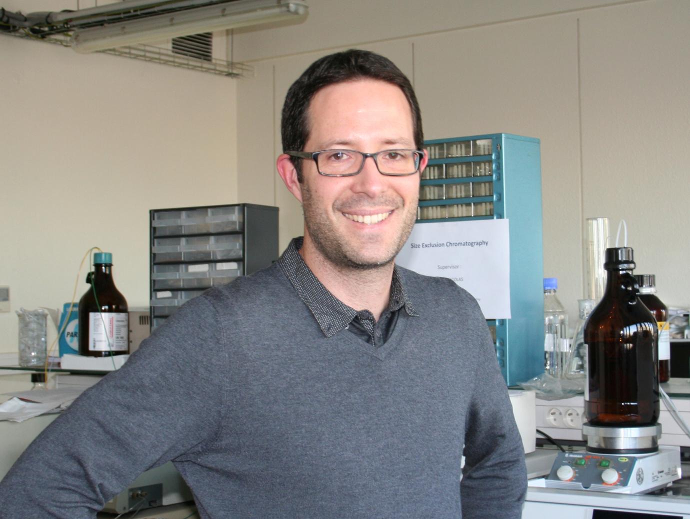 Julien Nicolas: Boosting drug efficiency | Université Paris-Saclay