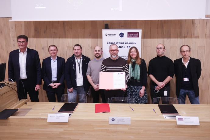 ABBELIGHT, le CNRS et l’Université Paris-Saclay s'unissent pour faire ...