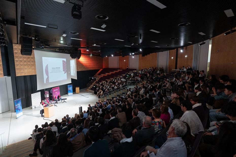 Cérémonie de remise des diplômes masters en 2024 | Université Paris-Saclay